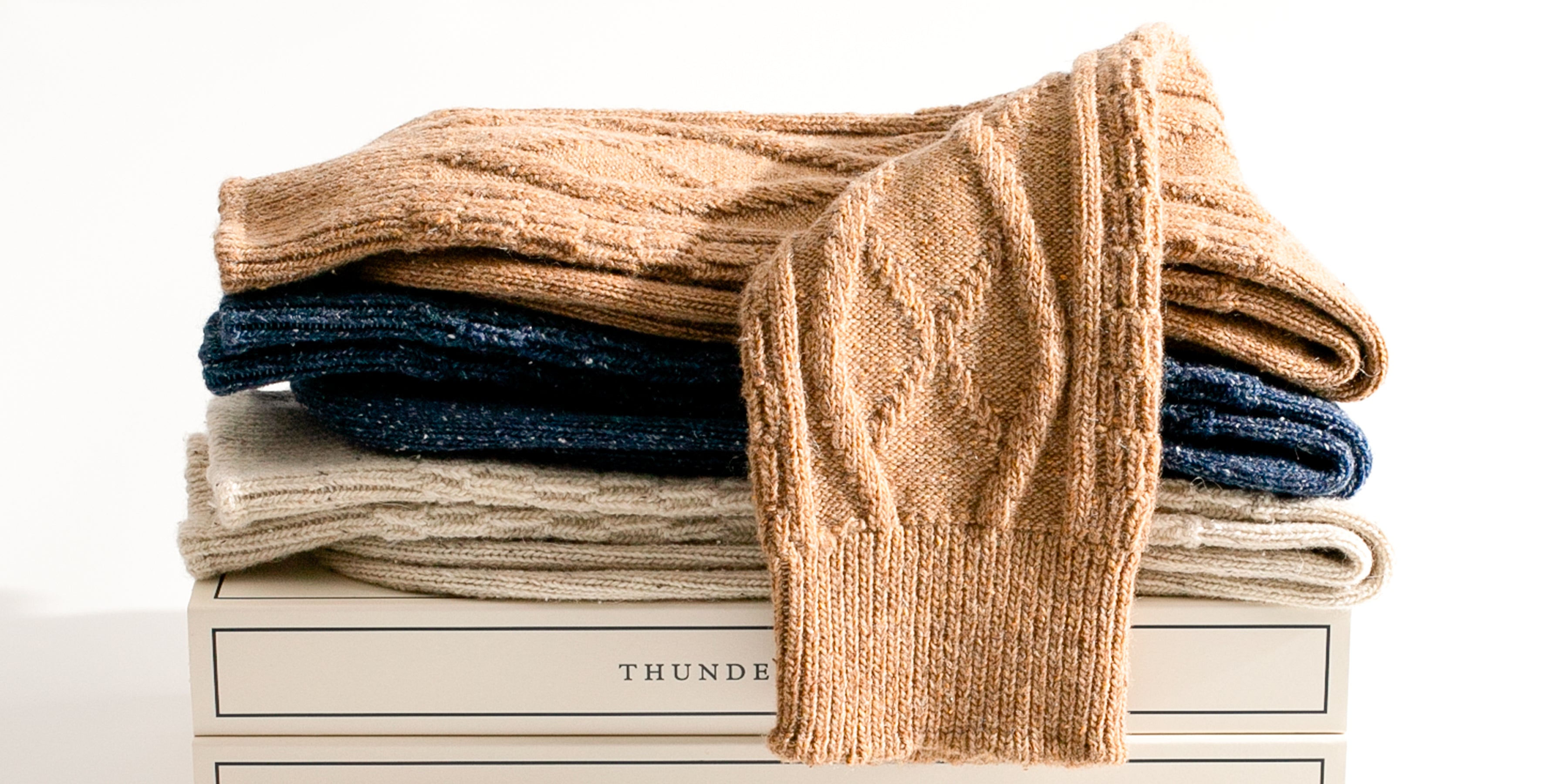 WOOL COLLECTION BRAID SOCKS – Thunders Love | Socks